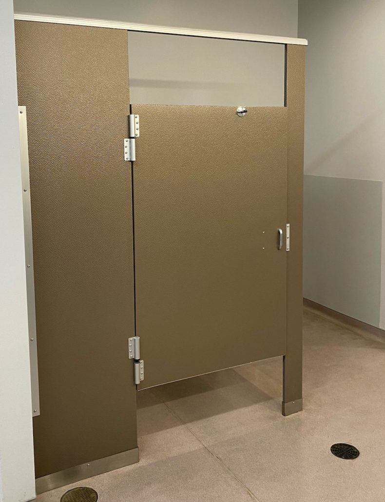 Tufftec Lockers & Hiny Hiders Partitions at Pro Fitness Club - Scranton ...